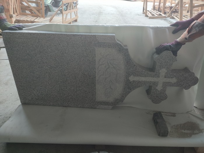 Flower Carved Tombstone Monument Headstone